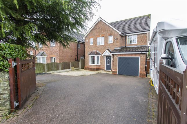 Newbold Road, Newbold, Chesterfield S41, 4 bedroom detached house for ...