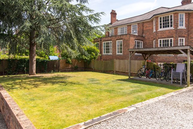 Musters Road, West Bridgford, Nottingham NG2, 2 bedroom flat for sale ...