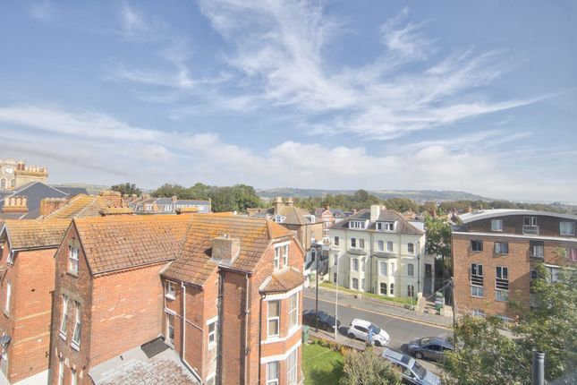 Shorncliffe Road, Folkestone CT20, 1 bedroom flat for sale - 65585659 ...