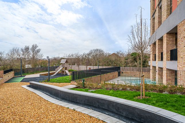 Dudden Hill, London NW10, 1 bedroom flat for sale - 64298812 ...