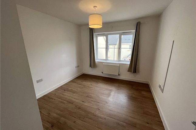 Tigers Way, Axminster, Devon EX13, 2 bedroom flat to rent - 62819950 ...