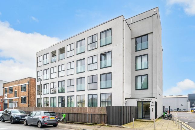 Stewarts Road, Nine Elms, London SW8, 1 bedroom flat for sale ...
