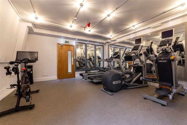 Uncle Stockwell, 60 Courland Grove, London SW8, studio to rent ...