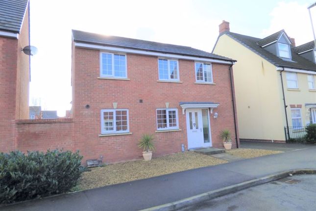 Goose Bay Drive Kingsway Quedgeley Gloucester Gl2 4 Bedroom Detached