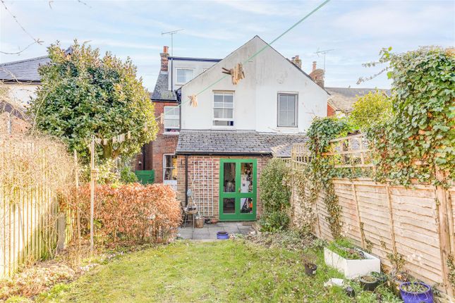 Ashdon Road Saffron Walden Cb10 4 Bedroom Semi Detached House For