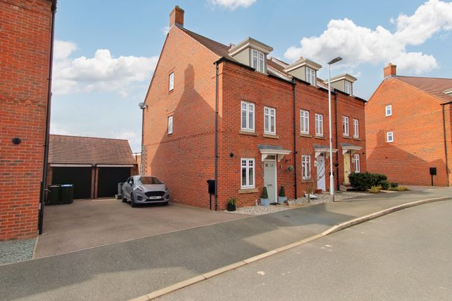 Barnards Way, Kibworth Harcourt, Leicester LE8, 3 bedroom semi-detached ...