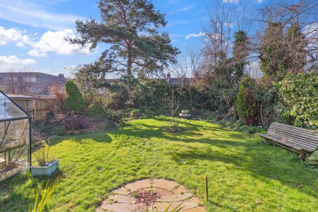 Church Road, Hadleigh, Benfleet SS7, 4 bedroom end terrace house for ...