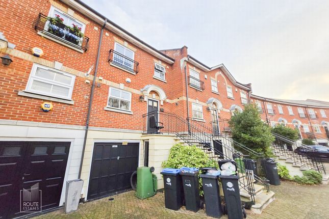 Leigh Hunt Drive, London N14, room to rent - 69076541 | PrimeLocation