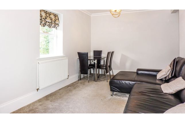 Make an offer for Flat 5, Netherby Manor, 27 Dore Road, Sheffield, S17 ...
