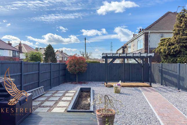 Common Lane, Upton, Pontefract WF9, 3 bedroom semi-detached house for ...