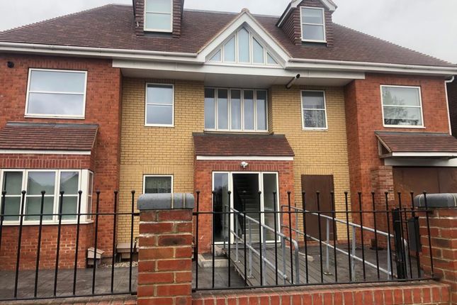 Chase Cross Road, Romford, Essex RM5, 1 bedroom flat to rent - 47853764 ...