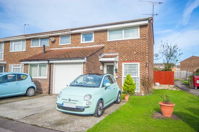 Lupin Drive, Springfield, Chelmsford CM1, 3 bedroom end terrace house ...