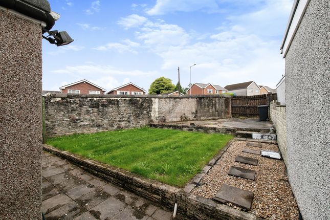 Ynysymaerdy Road Briton Ferry Neath Sa11 3 Bedroom End Terrace House