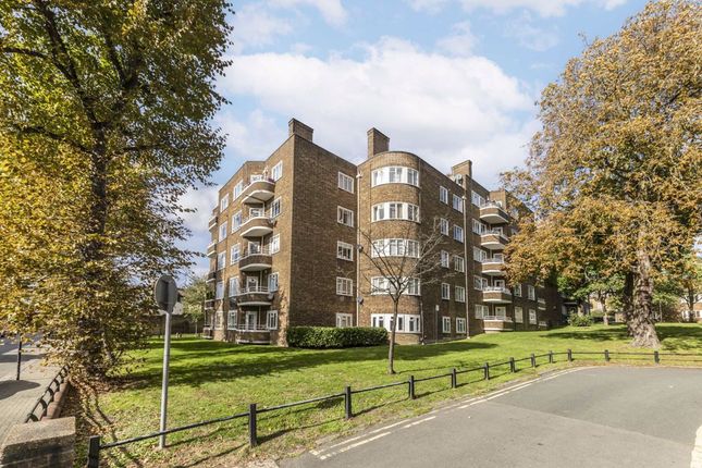 Balham Hill, London SW12, 2 bedroom flat for sale - 62599604 ...