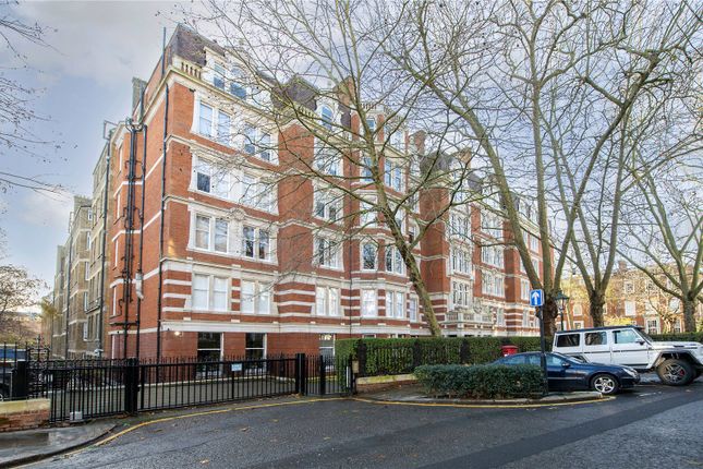 Campden Hill Court, Campden Hill Road, London W8, 4 bedroom flat for ...