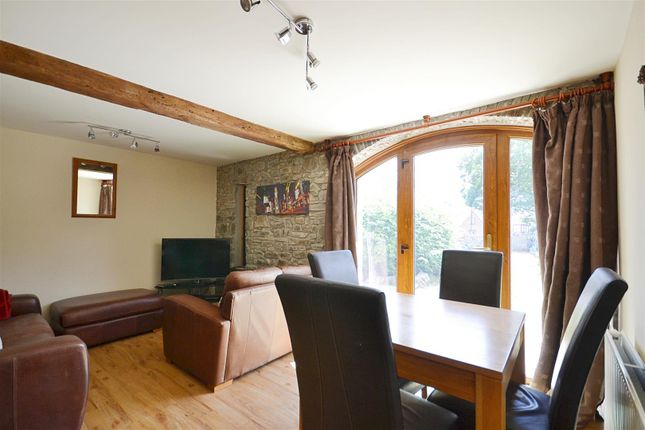 Llanarthney Carmarthen Sa32 2 Bedroom End Terrace House For Sale