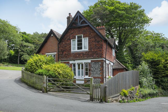Connaught Road, Connaught Park Connaught Road CT16, 4 bedroom detached ...