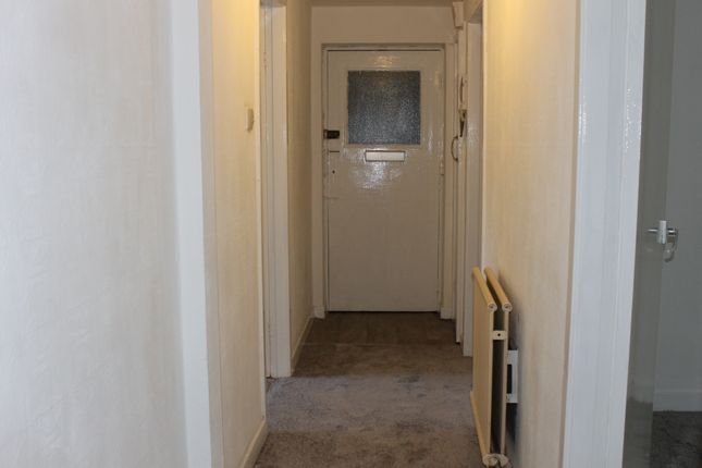 Shrewsbury Road, Oxton CH43, 2 bedroom flat to rent - 62981597 ...