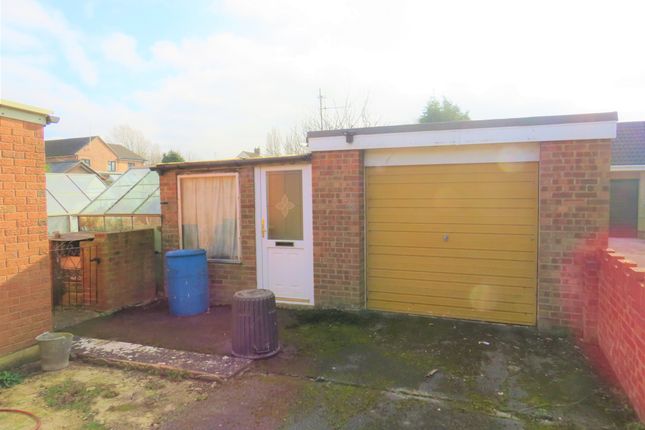 Peterborough Road, Farcet, Peterborough PE7, 3 bedroom detached ...