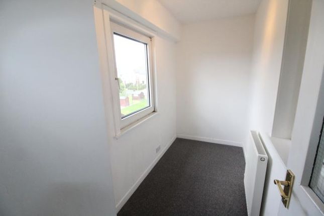 Springhill Road, Aberdeen AB16, 2 bedroom flat to rent - 67311381 ...