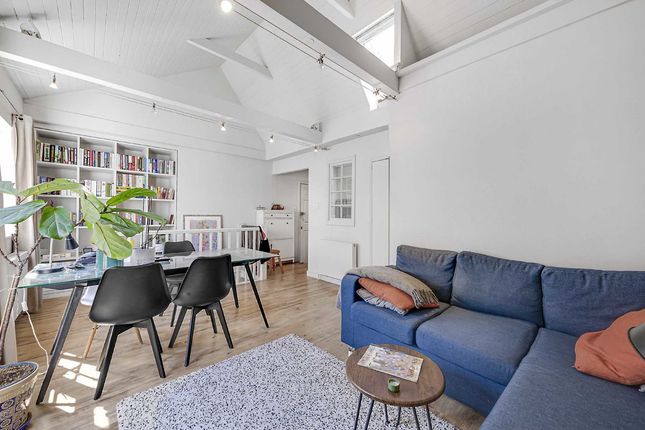 Simon Close, Portobello Road, London W11, 1 bedroom flat to rent ...
