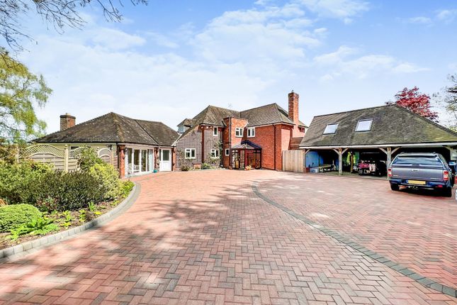 Houses for Sale in Mill House Road, Norton Fitzwarren, Taunton TA2 ...