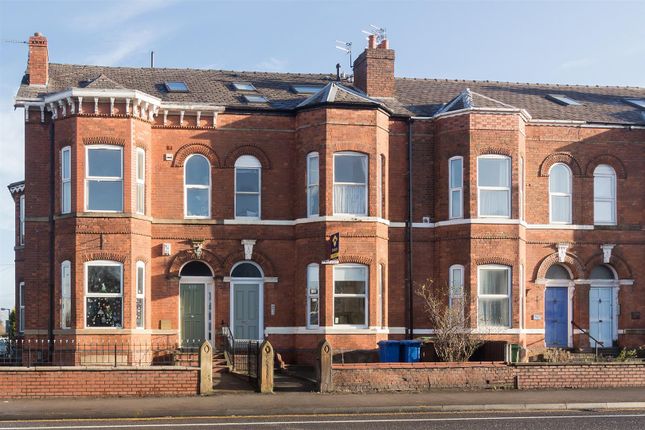 Wellington Road North, Heaton Chapel, Stockport SK4, 1 bedroom flat to ...