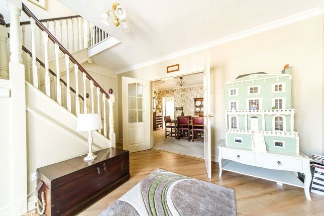 Upnor Road, Lower Upnor, Kent ME2, 4 bedroom semi-detached house for ...