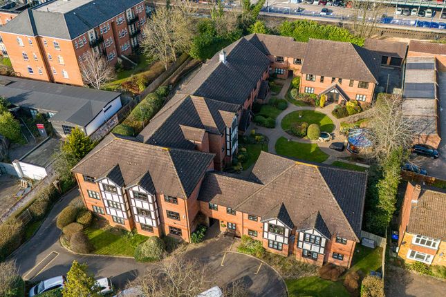 Maxwell Road, The Hollies Maxwell Road HP9, 2 bedroom flat for sale ...