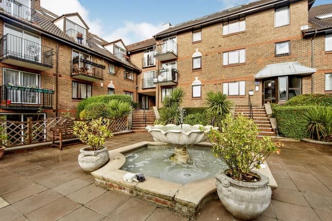Homes For Sale In Woodcrest Road Purley Cr8 Buy Property In