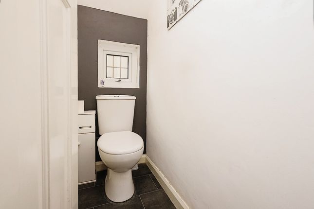 Wyckham Close Harborne Birmingham B17 3 Bedroom Detached House For