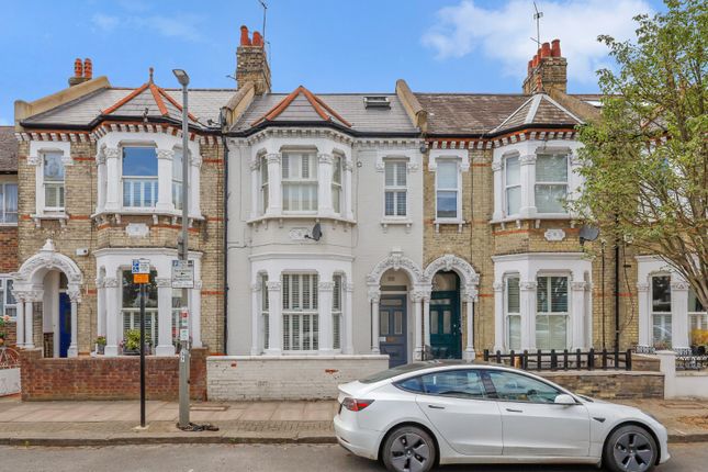 Stormont Road, Clapham Common SW11, 2 bedroom terraced house for sale ...