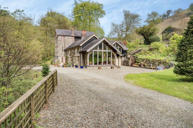 Llanfynydd, Carmarthen SA32, 5 bedroom property for sale - 65763242 ...