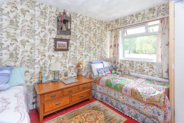 Kingsfold, Bradville, Milton Keynes MK13, 5 bedroom terraced house for ...