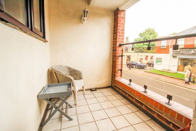 Beech Spinney, Lorne Road CM14, 2 bedroom flat for sale - 59138638 ...