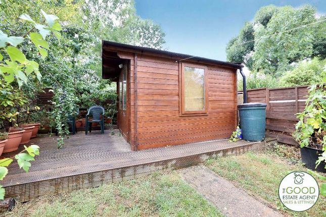 Sandford Avenue, Loughton IG10, 1 bedroom flat for sale - 62265221 ...