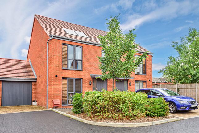 Homes for Sale in Bordon - Buy Property in Bordon - Primelocation