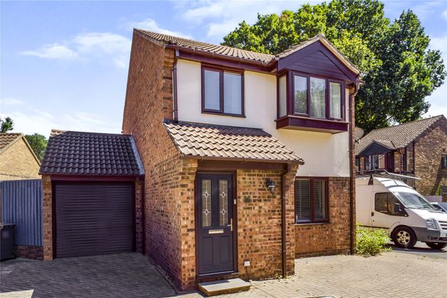 Homes for Sale in Tadley - Buy Property in Tadley - Primelocation