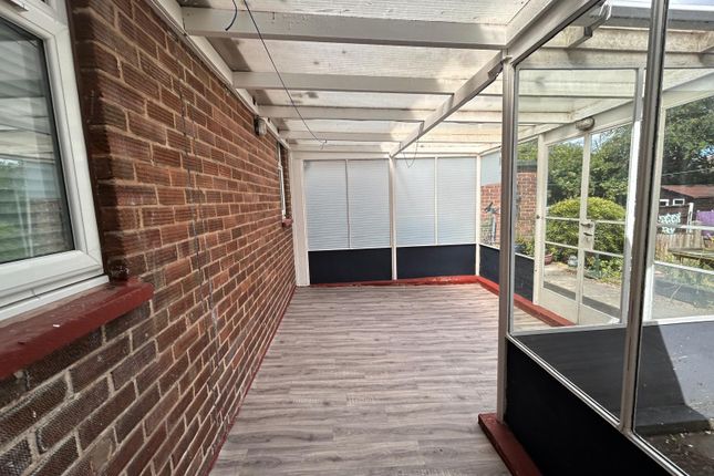 Daniel Crescent, Mansfield, Nottinghamshire NG18, 3 bedroom semi ...