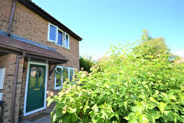 Cropmark Way, Hatch Warren, Basingstoke RG22, 2 bedroom end terrace ...