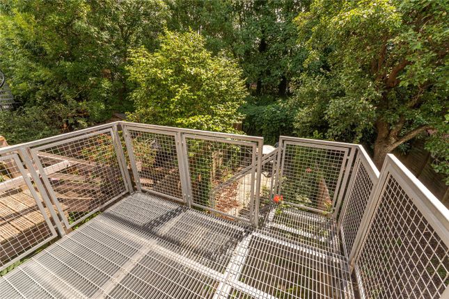 Fawe Park Road, London SW15, 2 bedroom maisonette for sale - 61841595 ...