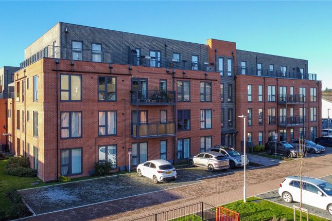 Flats for Sale in Cox Terrace, Reading RG1 - Cox Terrace, Reading RG1 ...