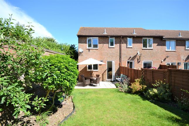 Cropmark Way, Hatch Warren, Basingstoke RG22, 2 bedroom end terrace ...