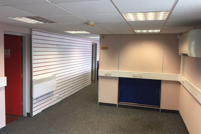 Chieftain Way, Tritton Road, Lincoln LN6, industrial to let - 53095616 ...