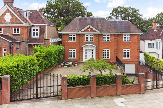 Homes for Sale in N3 - Buy Property in N3 - Primelocation