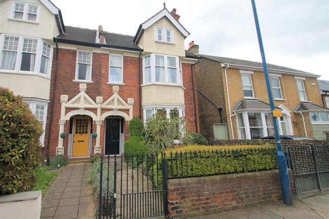 Homes for Sale in Gravesend - Buy Property in Gravesend - Primelocation