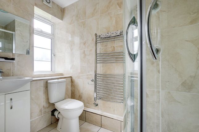 Shoot Up Hill, West Hampstead, London NW2, 1 bedroom flat for sale ...