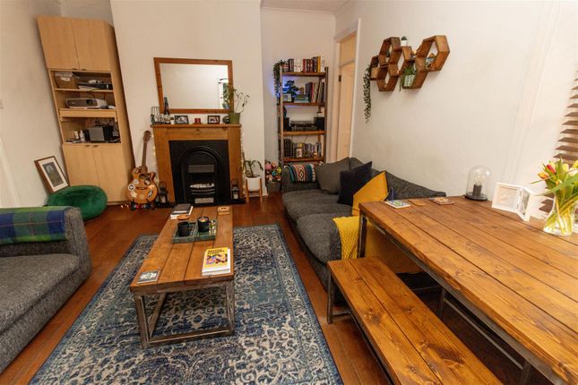 Rectory Road, Bensham, Gateshead NE8, 4 bedroom maisonette for sale ...