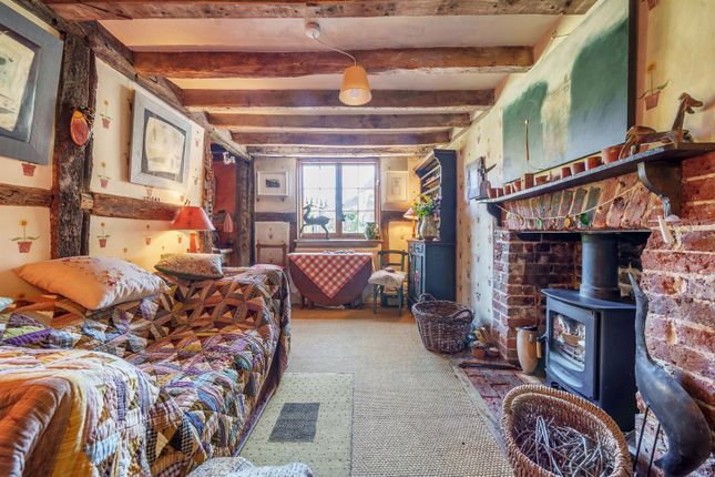 Church Street, Amberley, West Sussex BN18, 2 bedroom cottage for sale ...