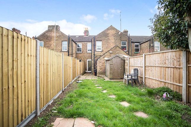 Main Road, Hoo, Rochester, Kent ME3, 2 bedroom terraced house for sale ...